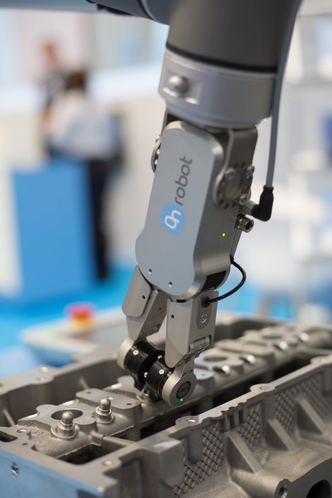 Sentient robots and artificial intelligence - Electrical Engineering ...